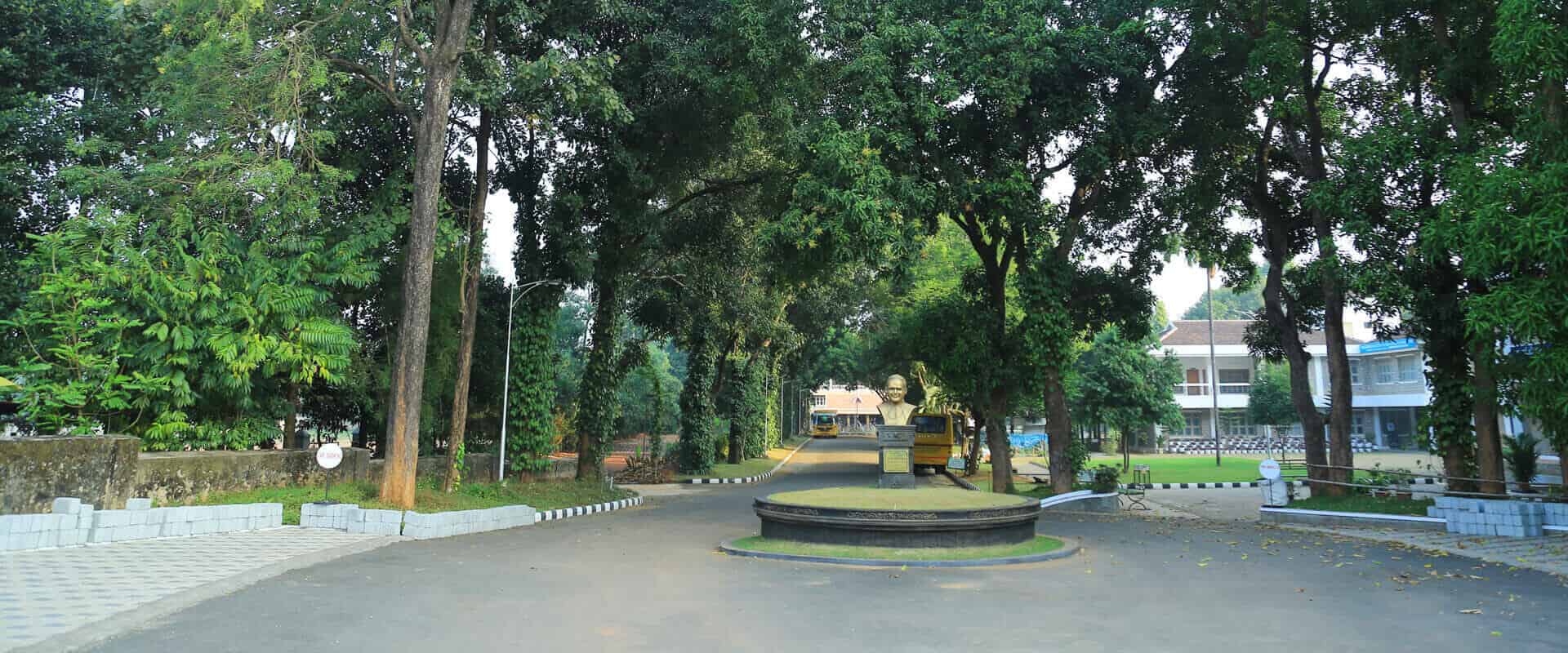 History – Yuvakshetra Institute of Management Studies