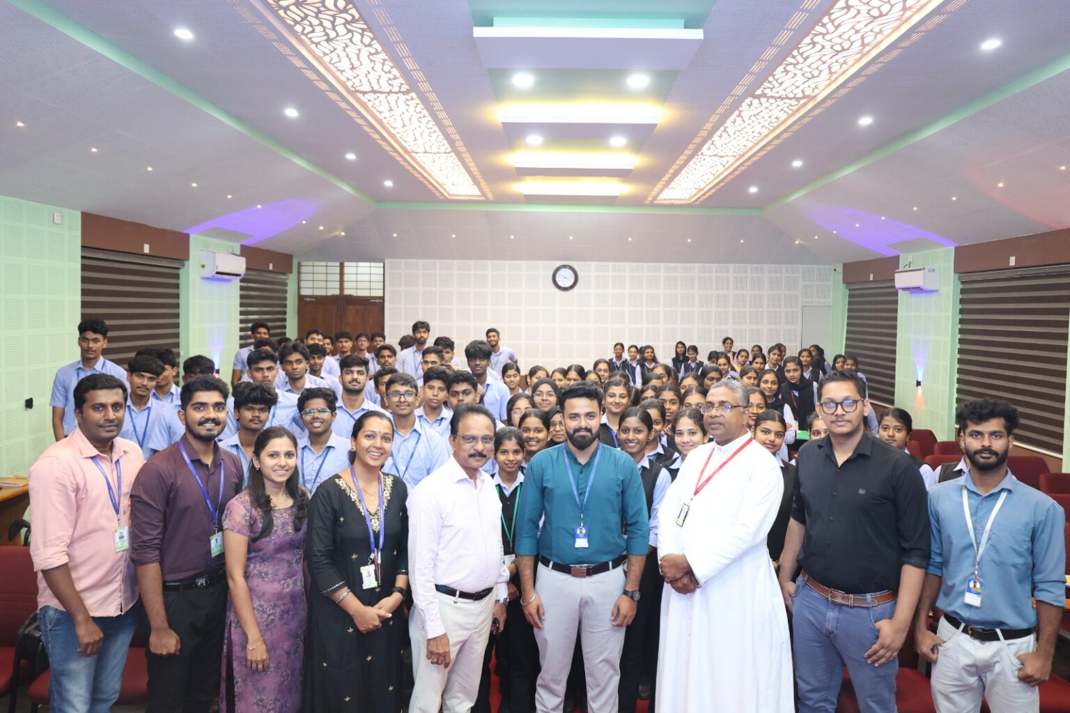 Robotics Hands on Training Program – Yuvakshetra Institute of Management Studies